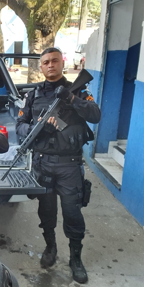 SER POLICIAL NO RJ É SER ANTES DE TUDO UM GUERREIRO!!!